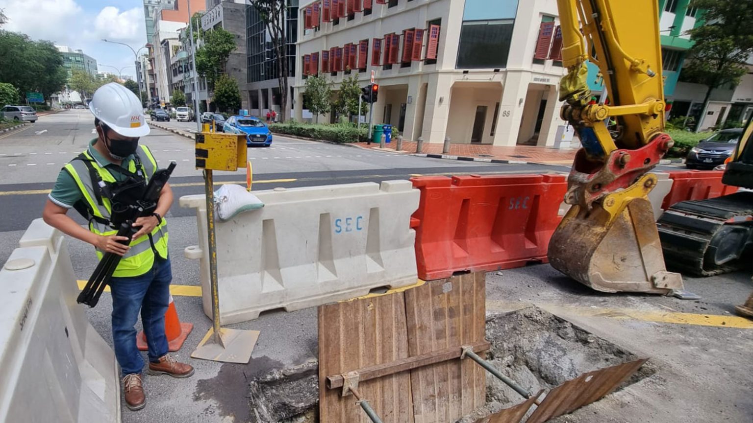 Pix4Dvidoc RTK Rover - Handheld Terrestrial Scanning Tool