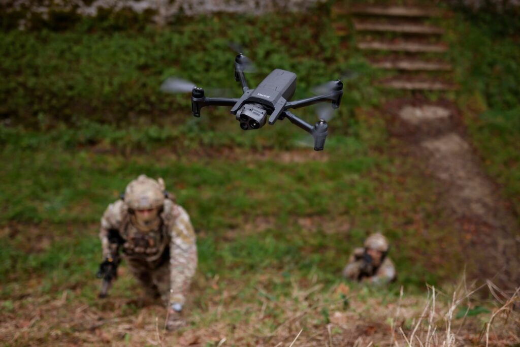 Parrot ANAFI USA - Professional Fast Response Drone