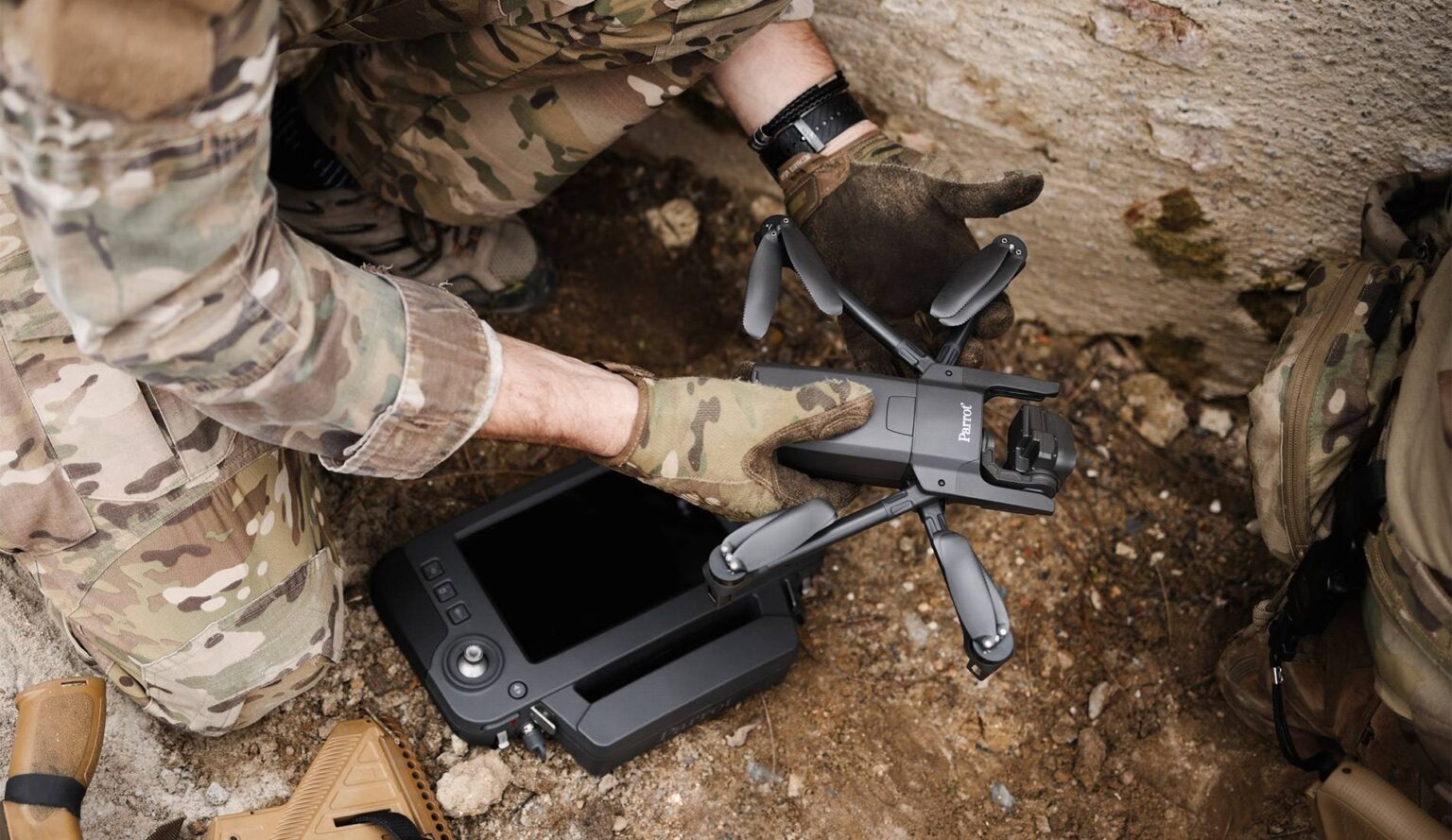 Everything you NEED to know about the Parrot ANAFI USA - Coptrz